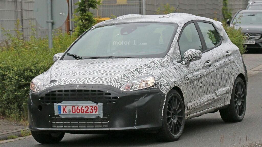 Yeni Kasa Fiesta St Yakalandı 2017 Yola Focusla