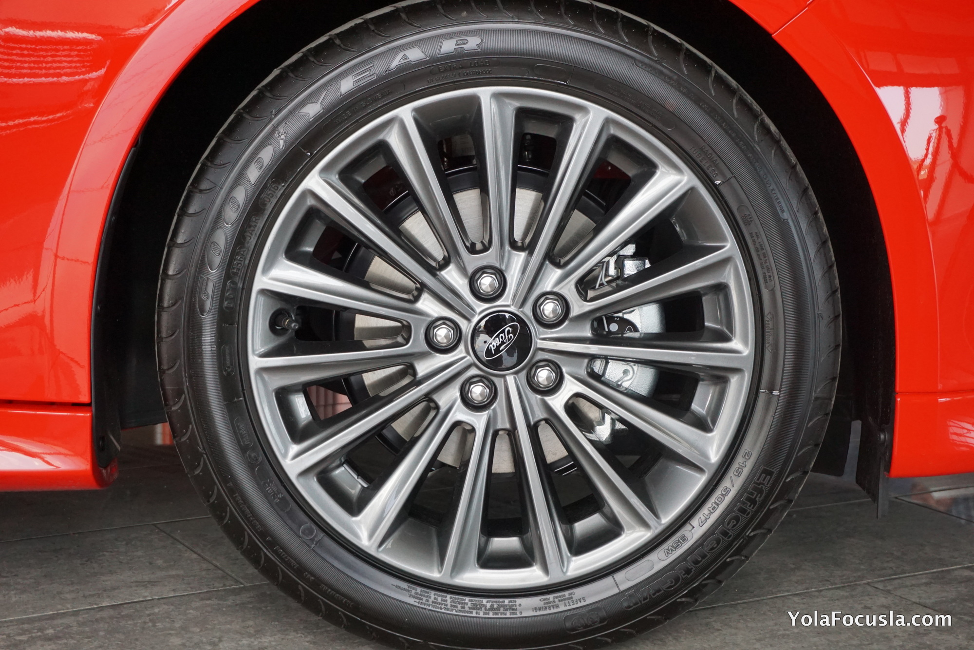2016 Ford Focus ST-Line İncelemesi - Yola Focusla